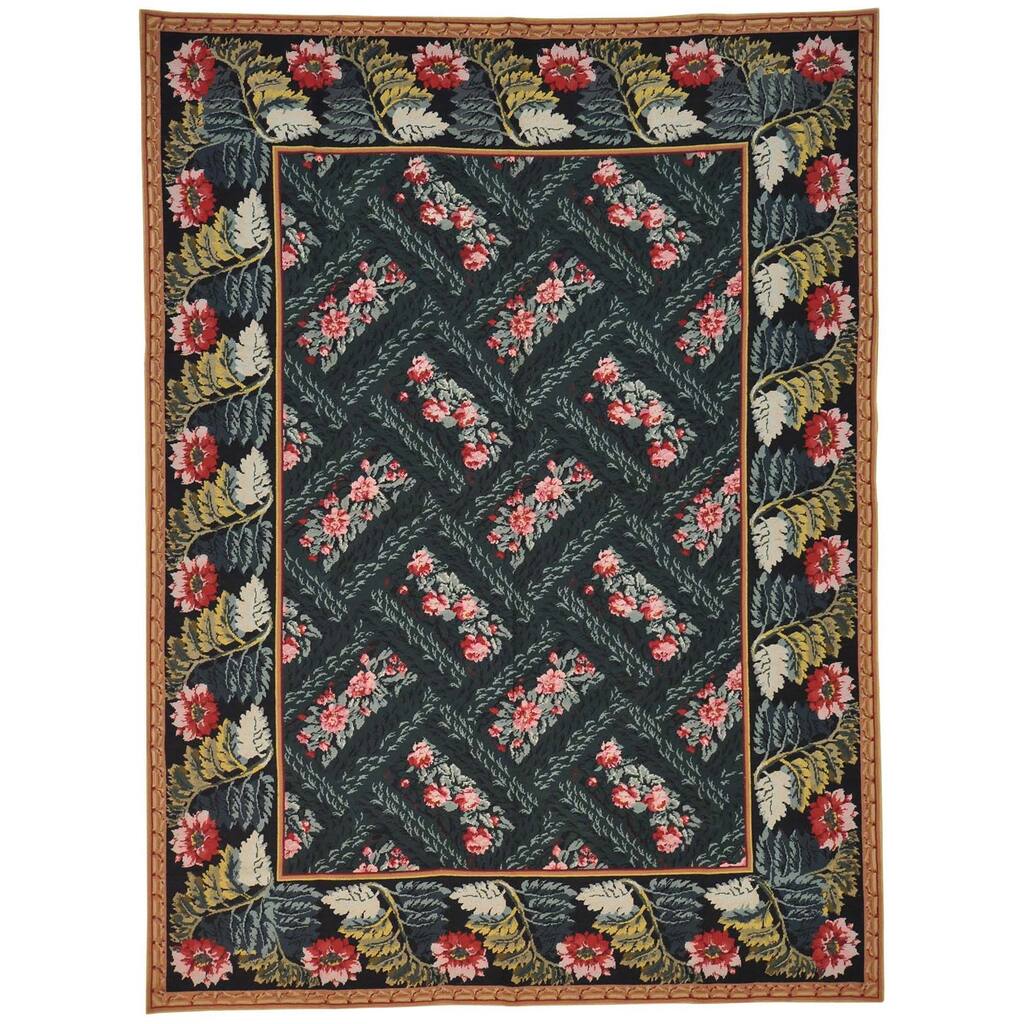 Hand-stitched Needlepoint Flower Design Rug (6'7 x 8'10) - Overstock ...