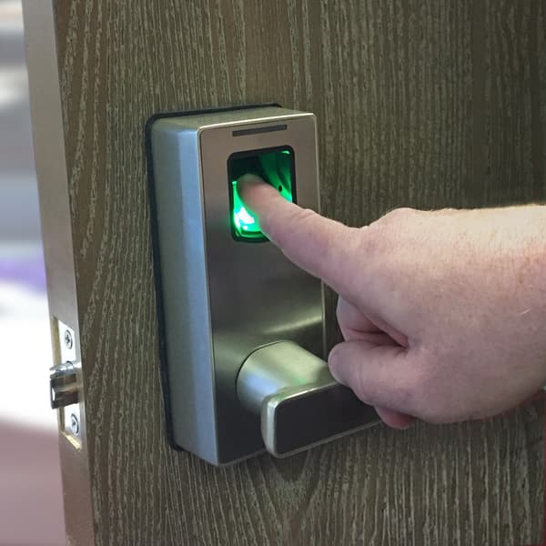 uGuardian Biometric Fingerprint Silver Door Lock - Bed Bath & Beyond ...