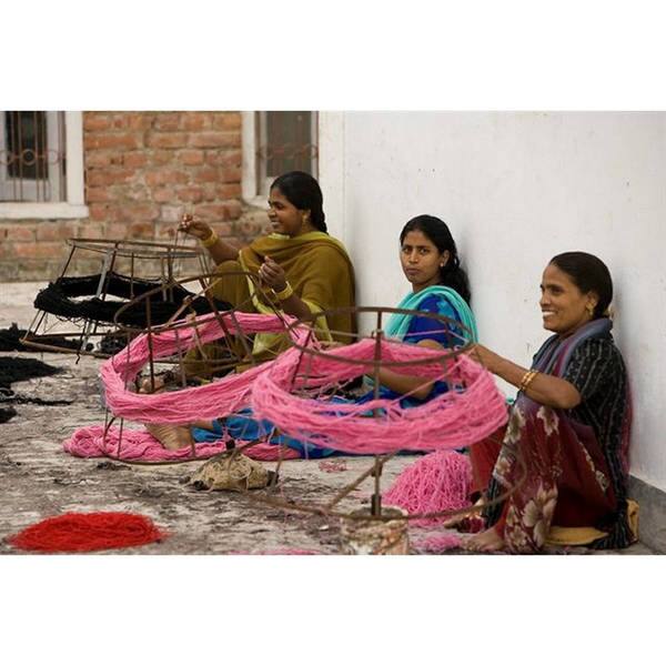 Handmade Indo Trenza Rug (India) - Bed Bath & Beyond - 11546703