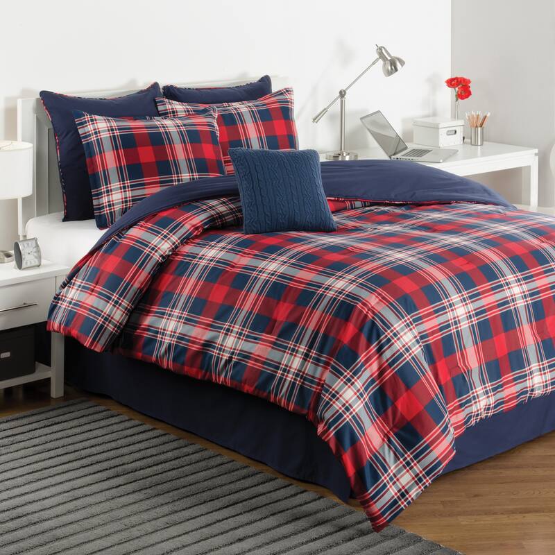 IZOD Brisbane 4-piece Comforter Set - Overstock - 11635382