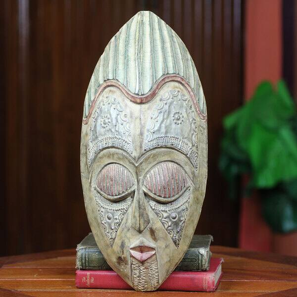 Handmade Sese Wood 'King of the Cocoa' Mask (Ghana) - n/a - Bed Bath ...