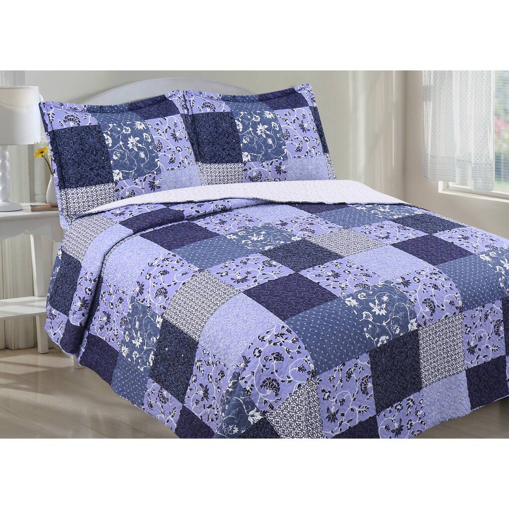 Floral Patchwork and Sherpa Reverse Quilt Set - Overstock - 12121374