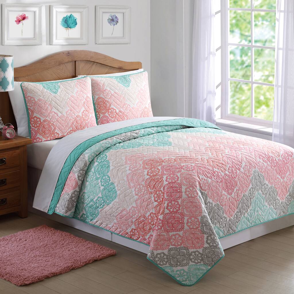 Laura Hart Kids Antique Chevron 3-piece Quilt Set - Overstock - 12138351