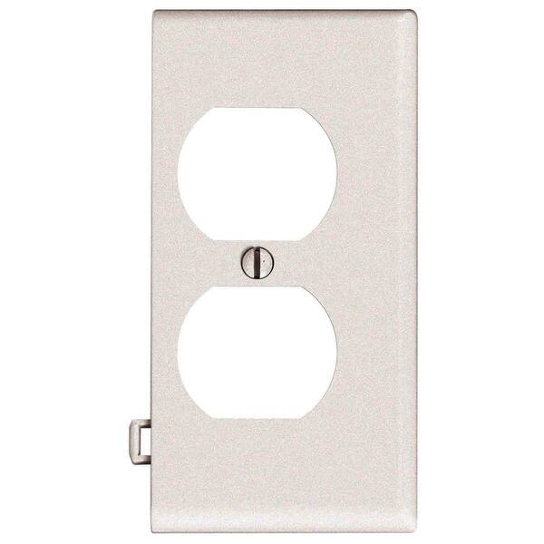 Leviton 905-0PSE8-00W Sectional WT End Panel Wallplate For Multi-Gang ...