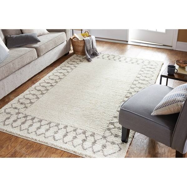 Mohawk Home Laguna Chained Border Area Rug (5' x 8') - 5' x 8' - Bed ...