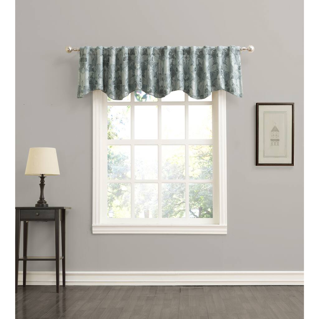 Sun Zero Mayfield Woven Floral Energy Efficient Blackout Back-Tab ...