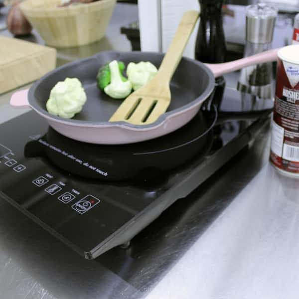 Neo Cast Iron Fry Pan, 10", Pink - Bed Bath & Beyond - 16765707
