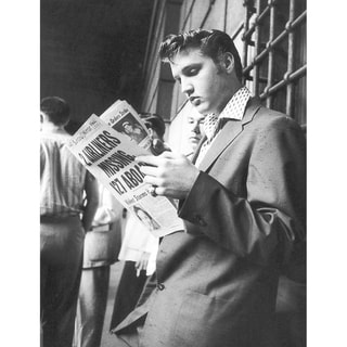 Elvis Presley Reading the Paper - Bed Bath & Beyond - 18091292