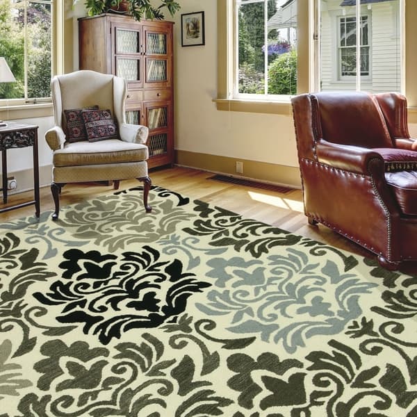 Monarch Renaissance Hooked Rug by Bacova - Bed Bath & Beyond - 19546892