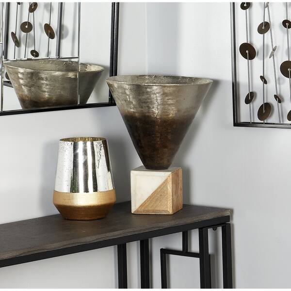 Rustic 15 x 12 Inch Funnel Pot Ombre on a Stone Base by Studio 350 ...