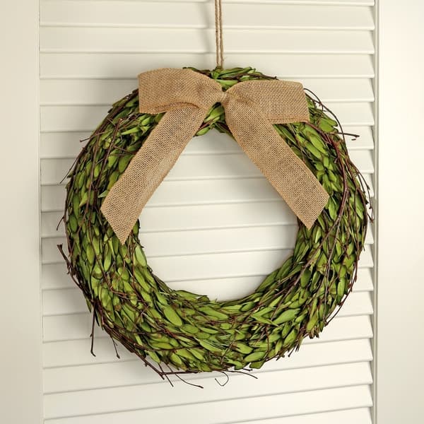 16 Inch Wood Chip Boxwood Wreath W/ Bow - Bed Bath & Beyond - 20709919