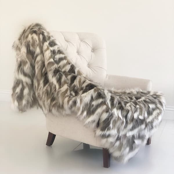 Plutus Tibet Faux Fox Handmade Luxury Throw - On Sale - Overstock ...