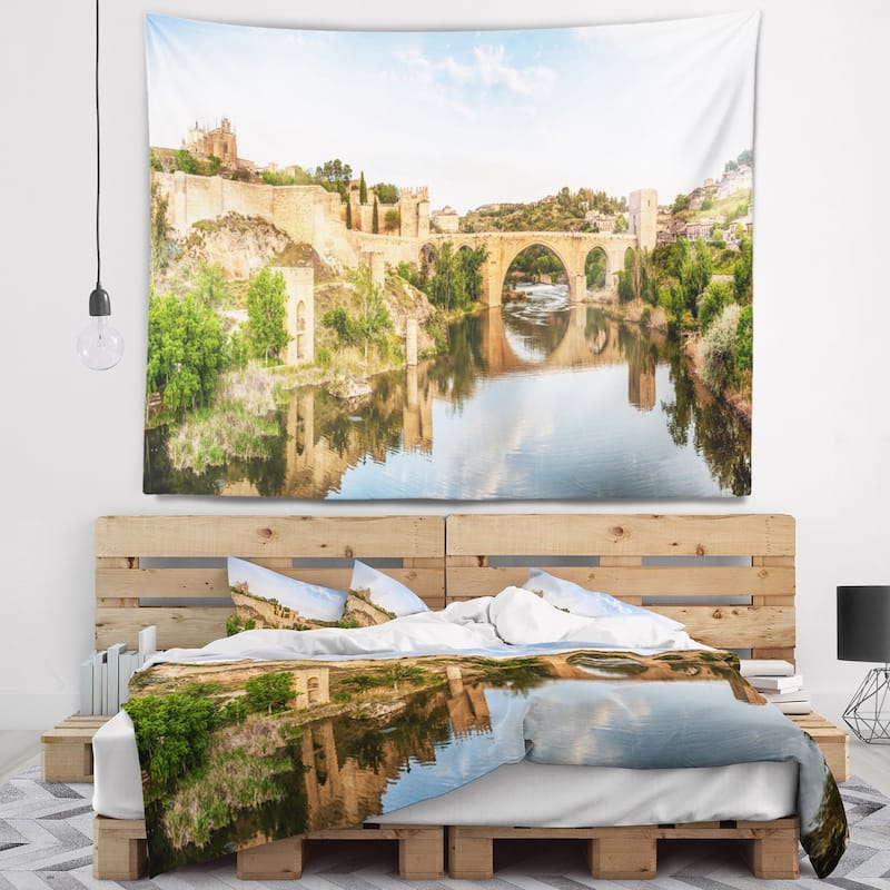 Designart 'Toledo Bridge in Spain Landscape' Photography Wall Tapestry ...