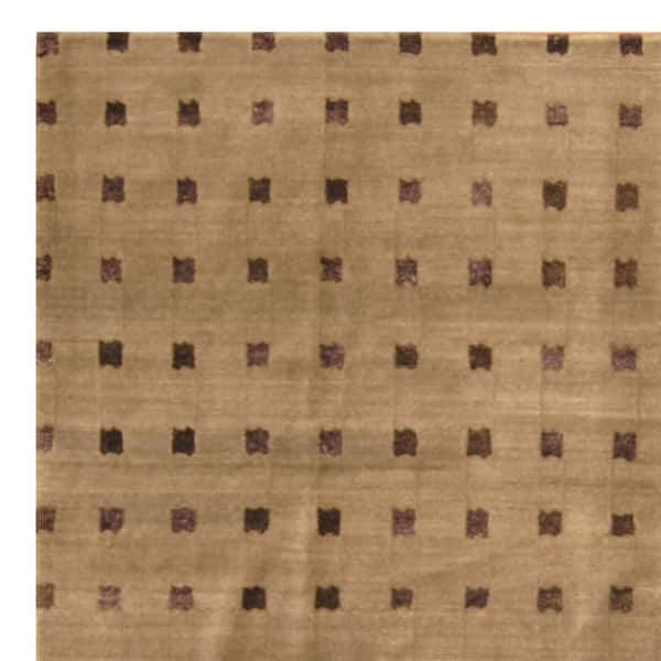 Handmade Tibetan Wool Rug (India) - 8' x 10' - Bed Bath & Beyond - 21884883