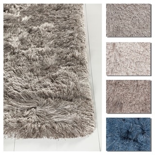 Artist's Loom Bloom Collection Hand-Woven Solid Pattern Shag Rug - Bed ...