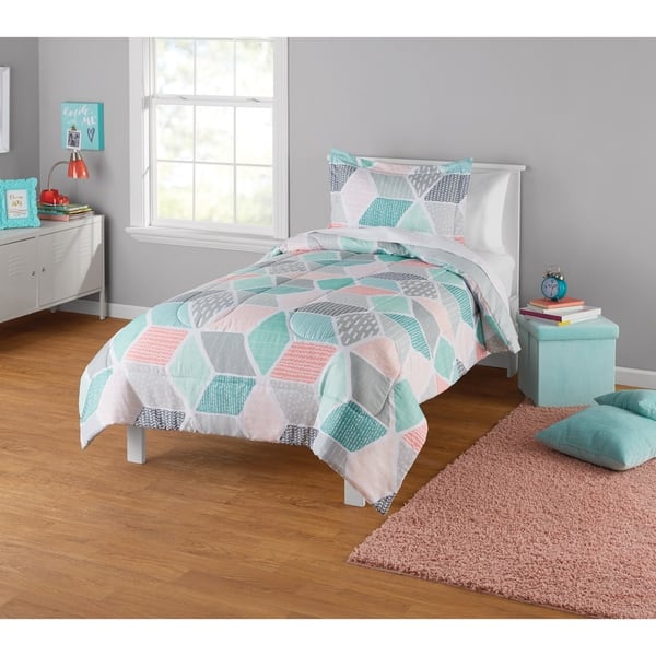 Geo Comforter Set - Multi-color - Bed Bath & Beyond - 24264056