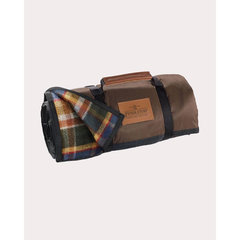 Pendleton Badlands Roll-Up Blanket - Overstock - 25589191