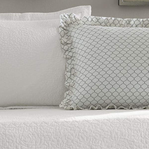 Stone Cottage Trellis White 5-Piece Daybed Cover Set - Bed Bath ...