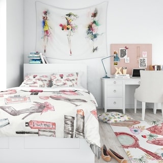 Designart 'Glam Chic Accents Pattern I' Glam/Teenage Bedding Set ...