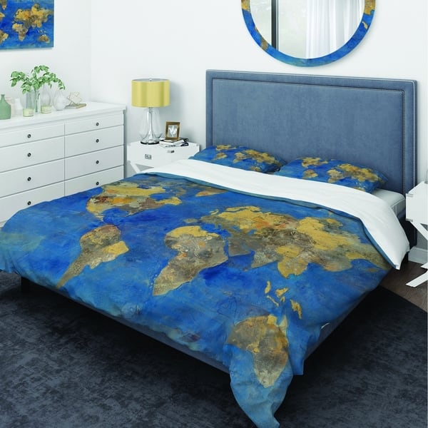 Designart 'Golden Glam World Map' Glam Bedding Set - Duvet Cover ...