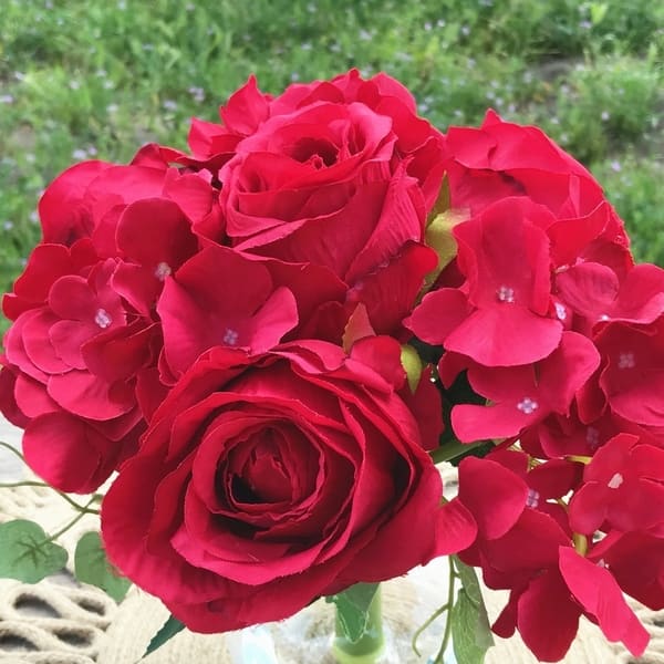 Enova Home Artificial Silk Open Roses and Hydrangea Fake Flowers ...