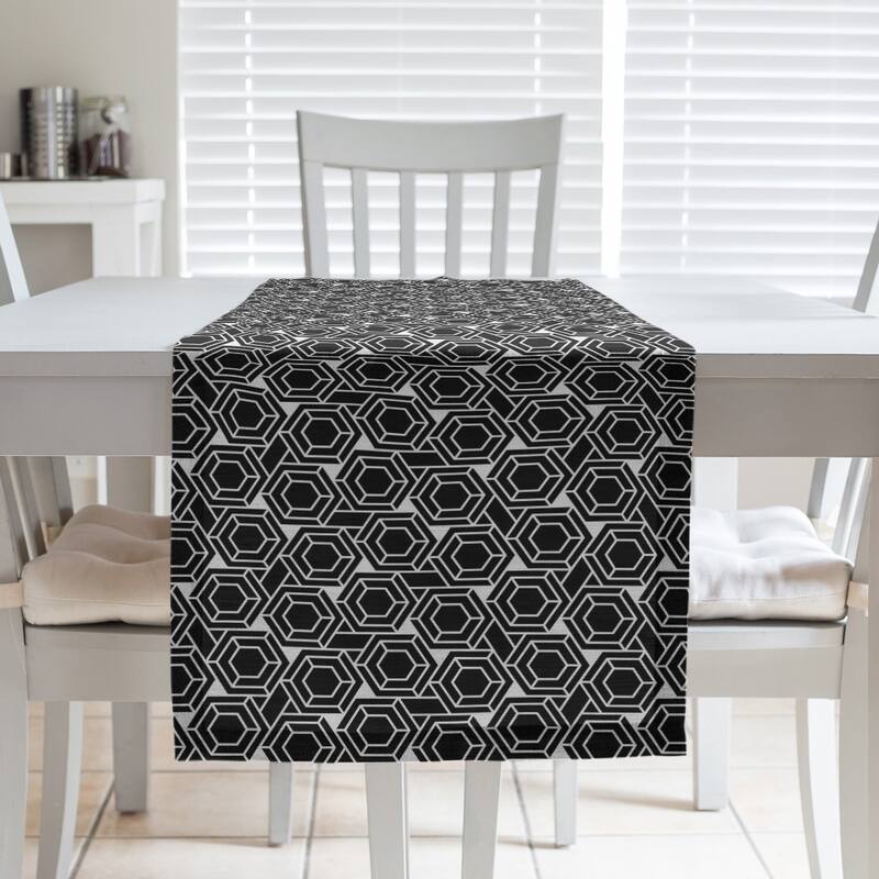 Classic Hexagonal Lattice Table Runner - Overstock - 28528482