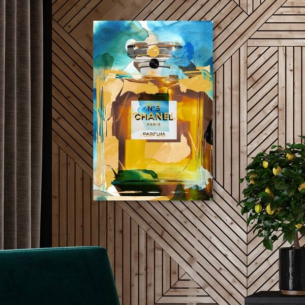 Oliver Gal 'Perfume de Playa' Fashion and Glam Wall Art Canvas Print ...