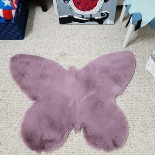 Porch & Den Jeanne Purple Butterfly-shaped Area Rug - 2'x 2'6 - Bed ...