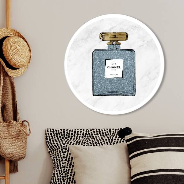 Oliver Gal 'Blue Glitter Number 5 Circle' Fashion and Glam Round Circle ...