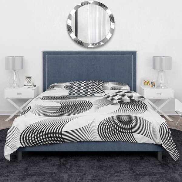 Designart Monochrome Geometric Pattern Ix Mid Century Modern Duvet