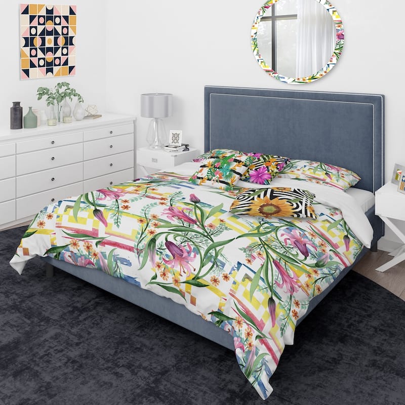 Designart Floral Botanical Retro Xi Mid Century Modern Duvet Cover
