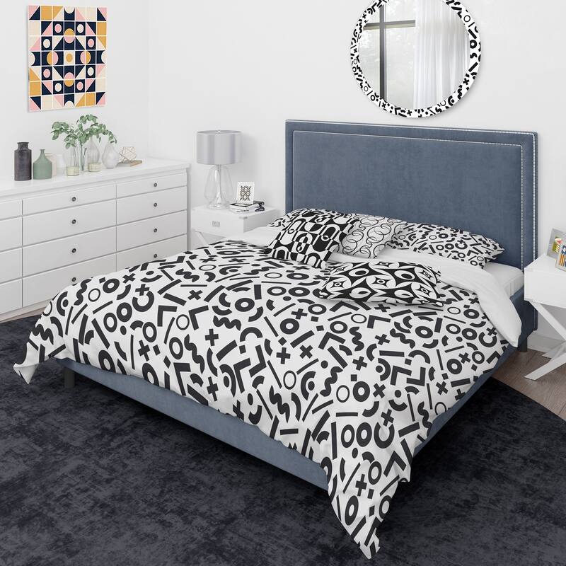 Designart Monochrome Geometric Pattern Xiii Mid Century Modern Duvet