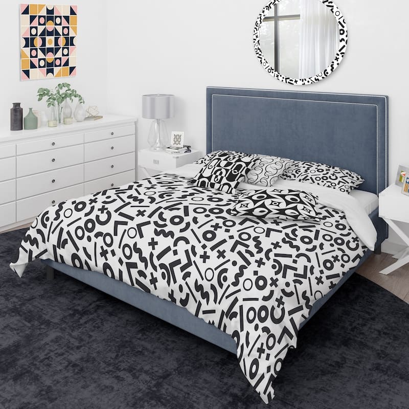 Designart Monochrome Geometric Pattern Xiii Mid Century Modern Duvet