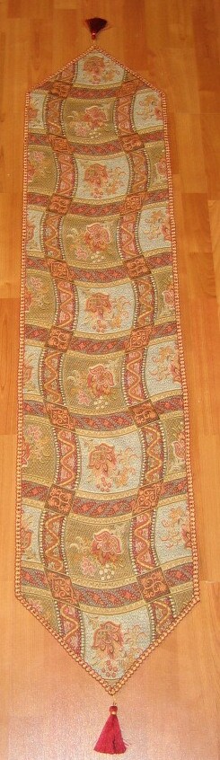 Baroque Style Table Runner 67 Inch - Bed Bath & Beyond - 2224999