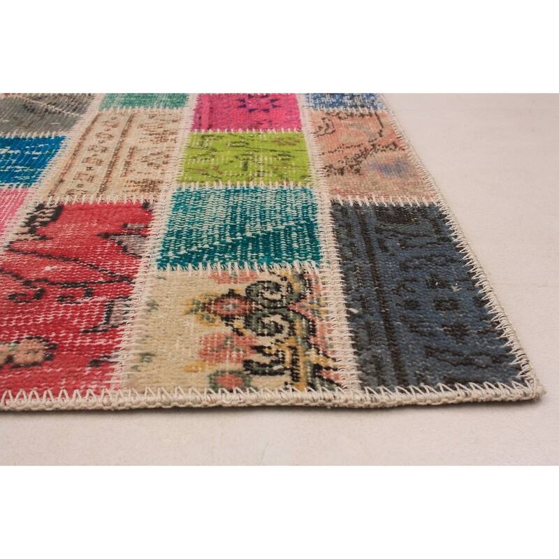 Hand-knotted Color Patchwork Multi Color Wool Rug - 4'9 x 6'5/4'9" x 6 ...