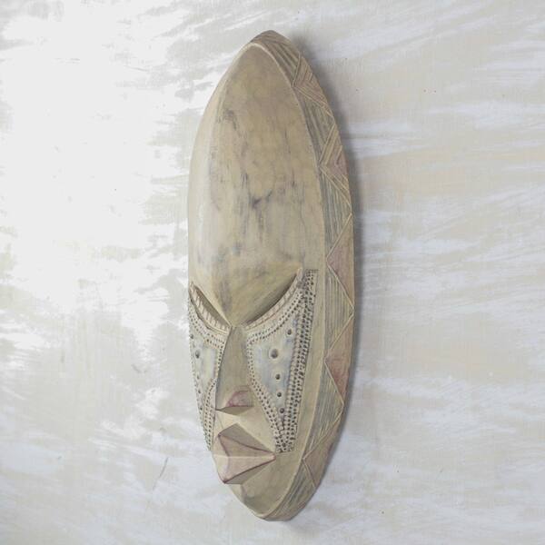 Sese Wood 'Hope' Ewe Mask (Ghana) - beige - Bed Bath & Beyond - 5395401