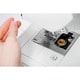Singer Confidence 7470 Computerized Sewing Machine w/225 Stitches - Bed ...