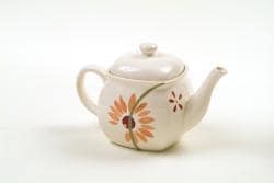 Corelle 'Pretty Pink' Teapot - Bed Bath & Beyond - 5301342