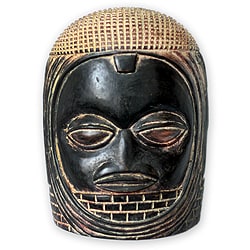 Handcrafted Sese Wood 'Veiled Queen' Africa Mask (Ghana) - Bed Bath ...