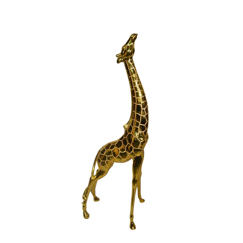 Large Gold Painted Giraffe Sculpture - Overstock - 9419924
