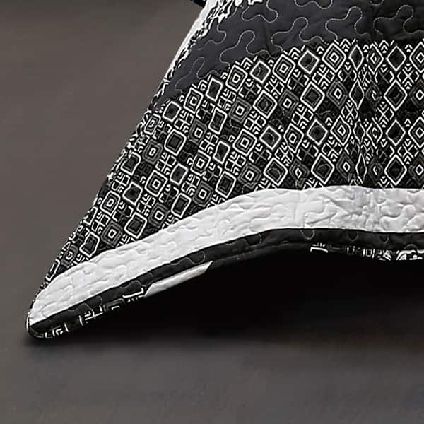 The Curated Nomad La Boheme Striped 3-piece Quilt Set - On Sale - Bed ...