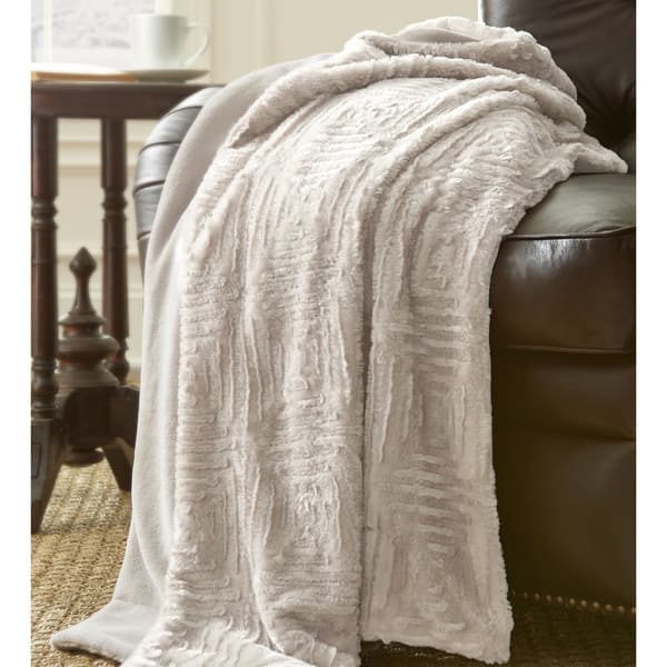 Modern Threads Plush and Cozy Faux Fur Throw - On Sale - Overstock ...