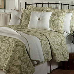 Chadwick Green Quilt Set - Bed Bath & Beyond - 3041615