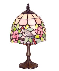 Tiffany-style Cardinal Accent Lamp - Bed Bath & Beyond - 524925