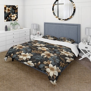 Designart "Vintage Noir Moody Patterns II" Blue Cottage Bedding Cover ...