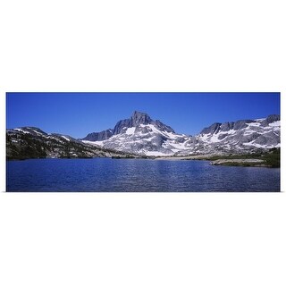 Lake in front of a mountain range, Banner Peak, Ansel Adams Wilderness ...