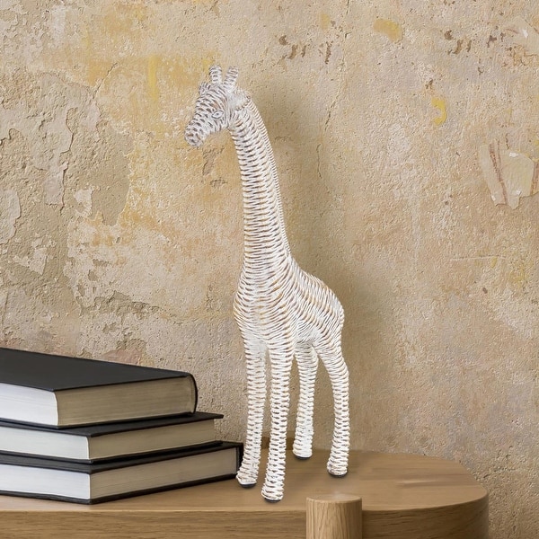 giraffe sculpture pattern