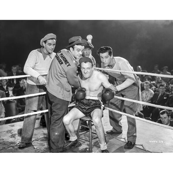 A Film Still Of the Dead End Kids in A Boxing Ring Photo Print - Bed ...