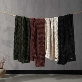 Kenneth Cole Textured Solid Plush Throw Blanket - Bed Bath & Beyond ...