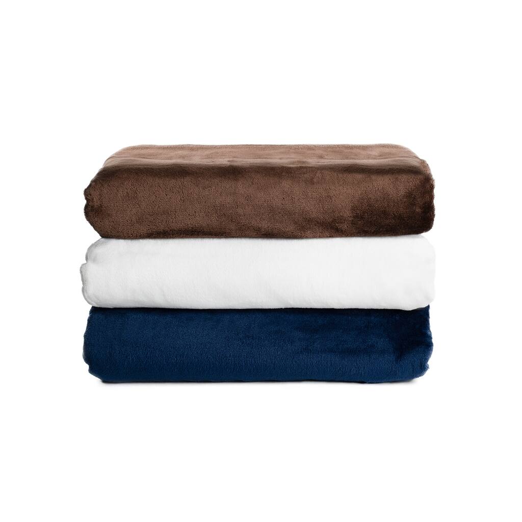SureFit Home Decor Kimi Plush Throw with Eco-Conscious Spill Repellent ...
